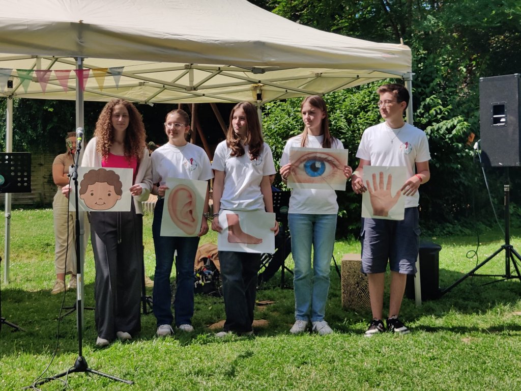 Evangelisches Jugendwerk Hessen e.V.: Ein buntes Treiben - das EJW ...