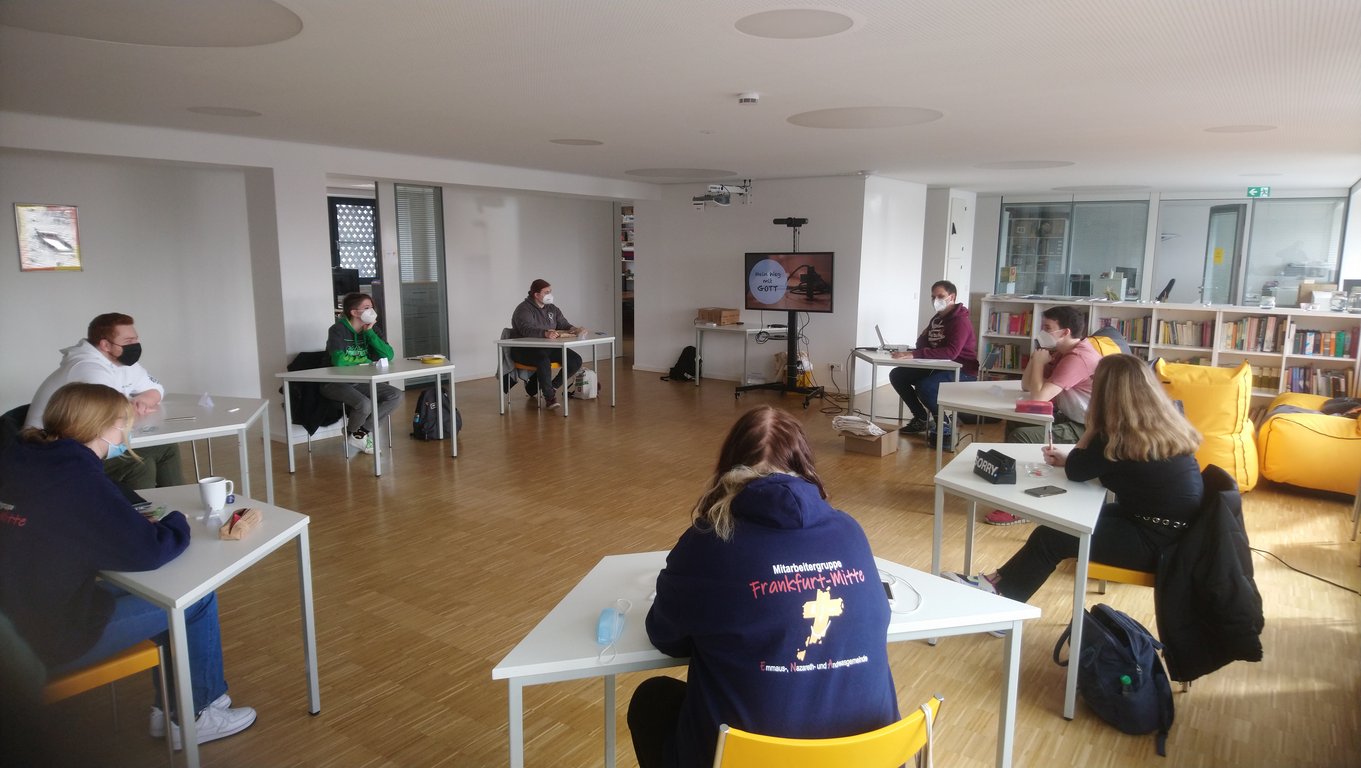 Evangelisches Jugendwerk Hessen e.V.: EJW Osterkurs Restart startet